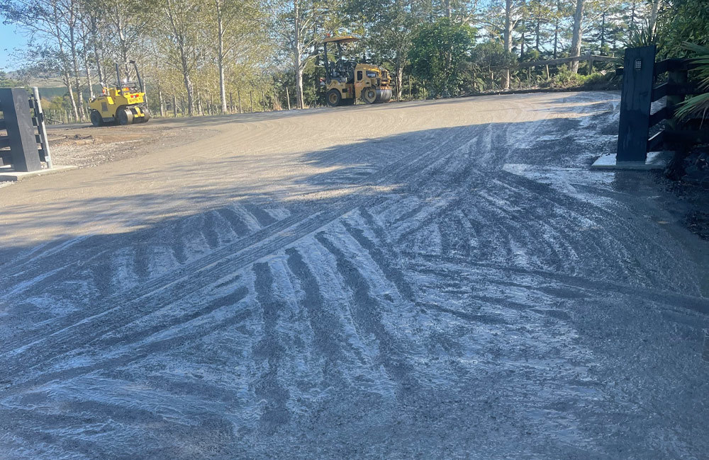 Asphalt Driveways and Patching Cambridge | Bitumen Hot Mix
